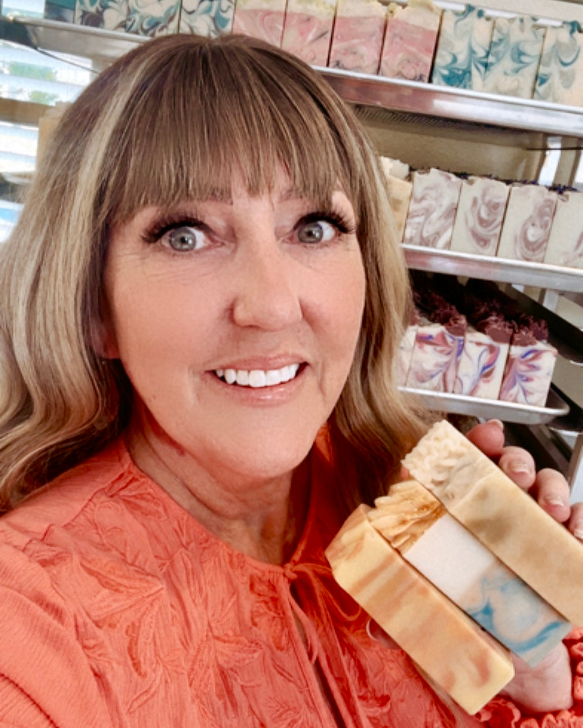 Welcome to The Beekeeper's Wife – Beekeepers.Wife