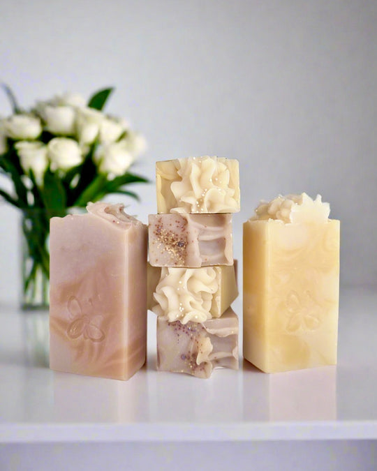 The Beekeeper's Wife. An Oregon Soap and Supply Company – Beekeepers.Wife